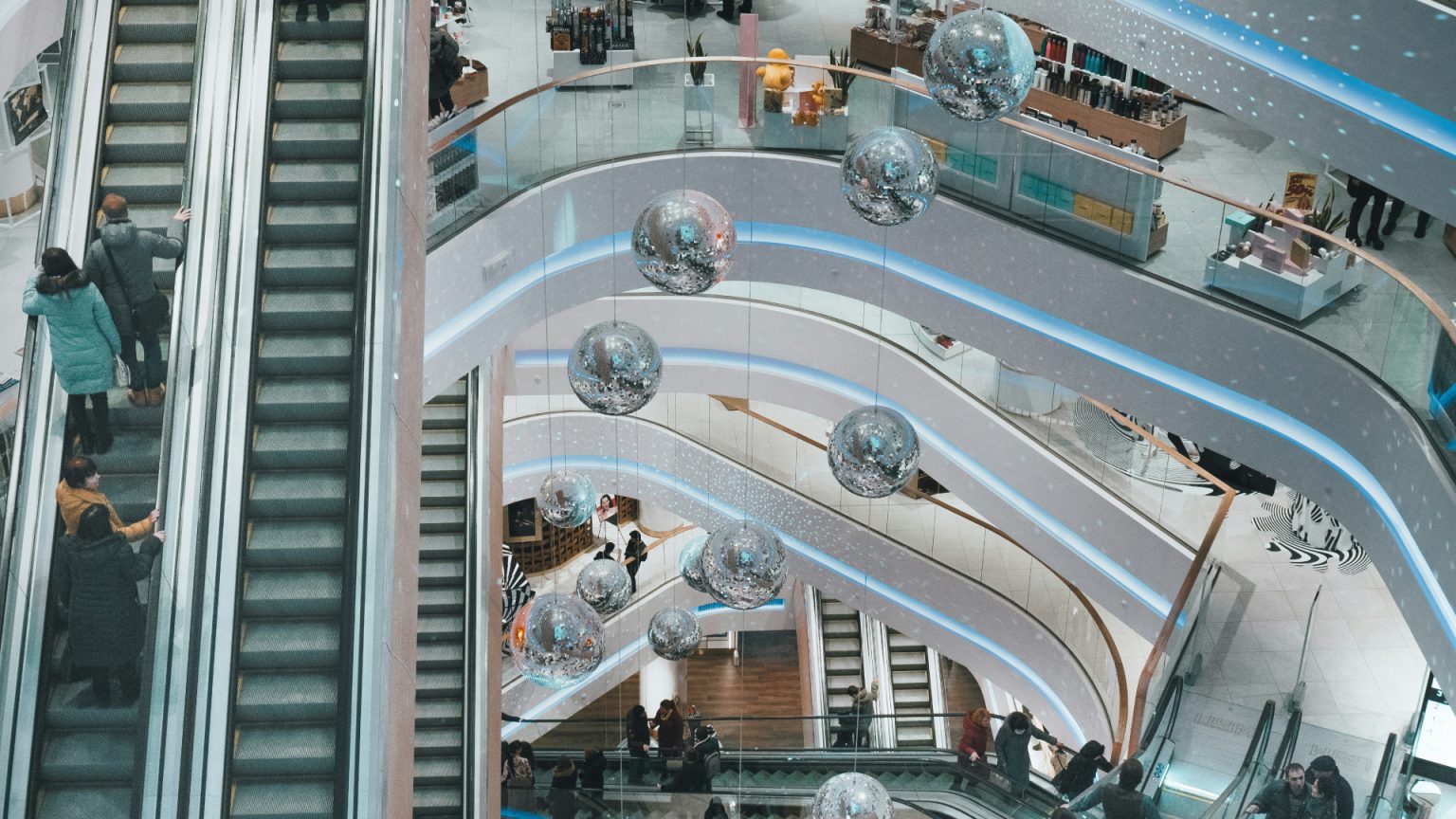 The Ultimate Guide to Shopify and NetSuite Integration: Best Practices and Benefits - Initus